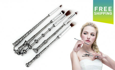 $19 for a 5-Piece Magic Wand Makeup Brush Set (a $49 Value) | WagJag
