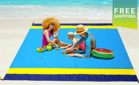 $28.95 for a Waterproof Beach Mat (a $62.99 Value) | WagJag