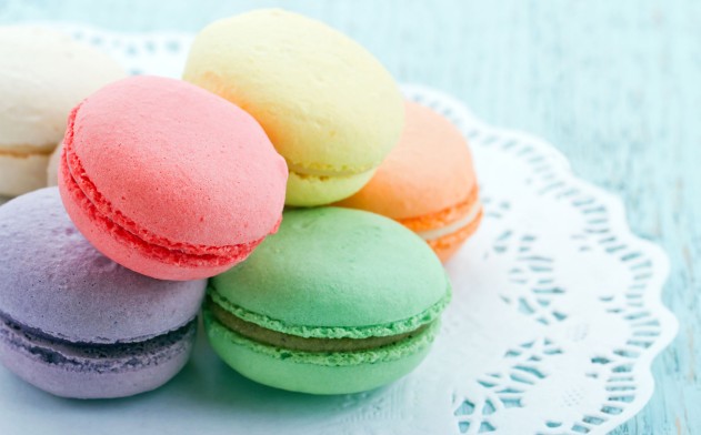 $24 for 24 French Macaroons from European Patisserie (a $48 Value)| WagJag
