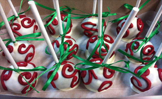 $18 for a Dozen Specialty Cake Pops from Frantastic Treats - WagJag.com