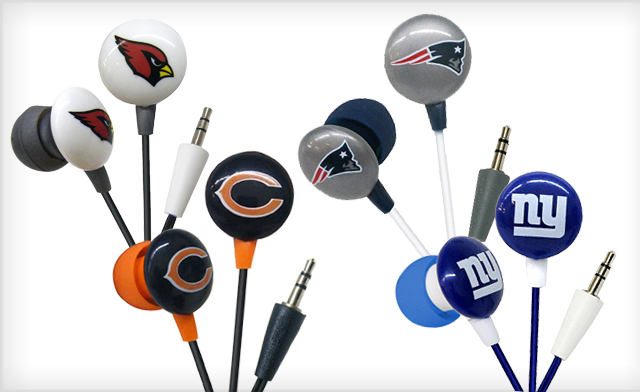 $8 for a Pair of NFL Earbuds - WagJag.com